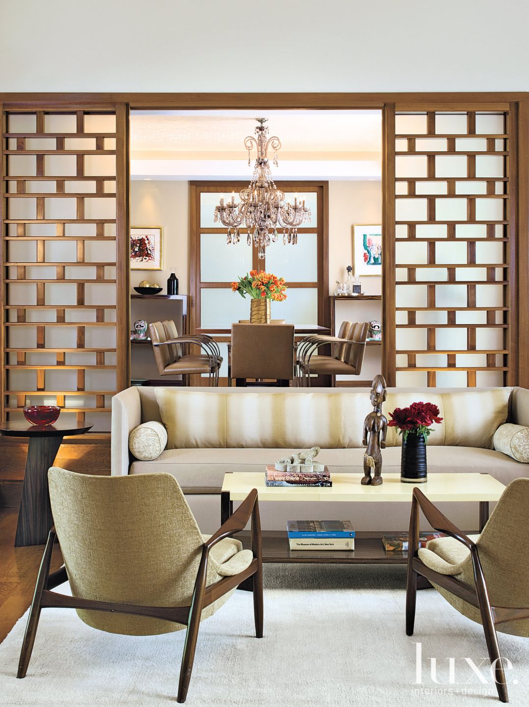 Living Room Conversation Corner - Luxe Interiors + Design