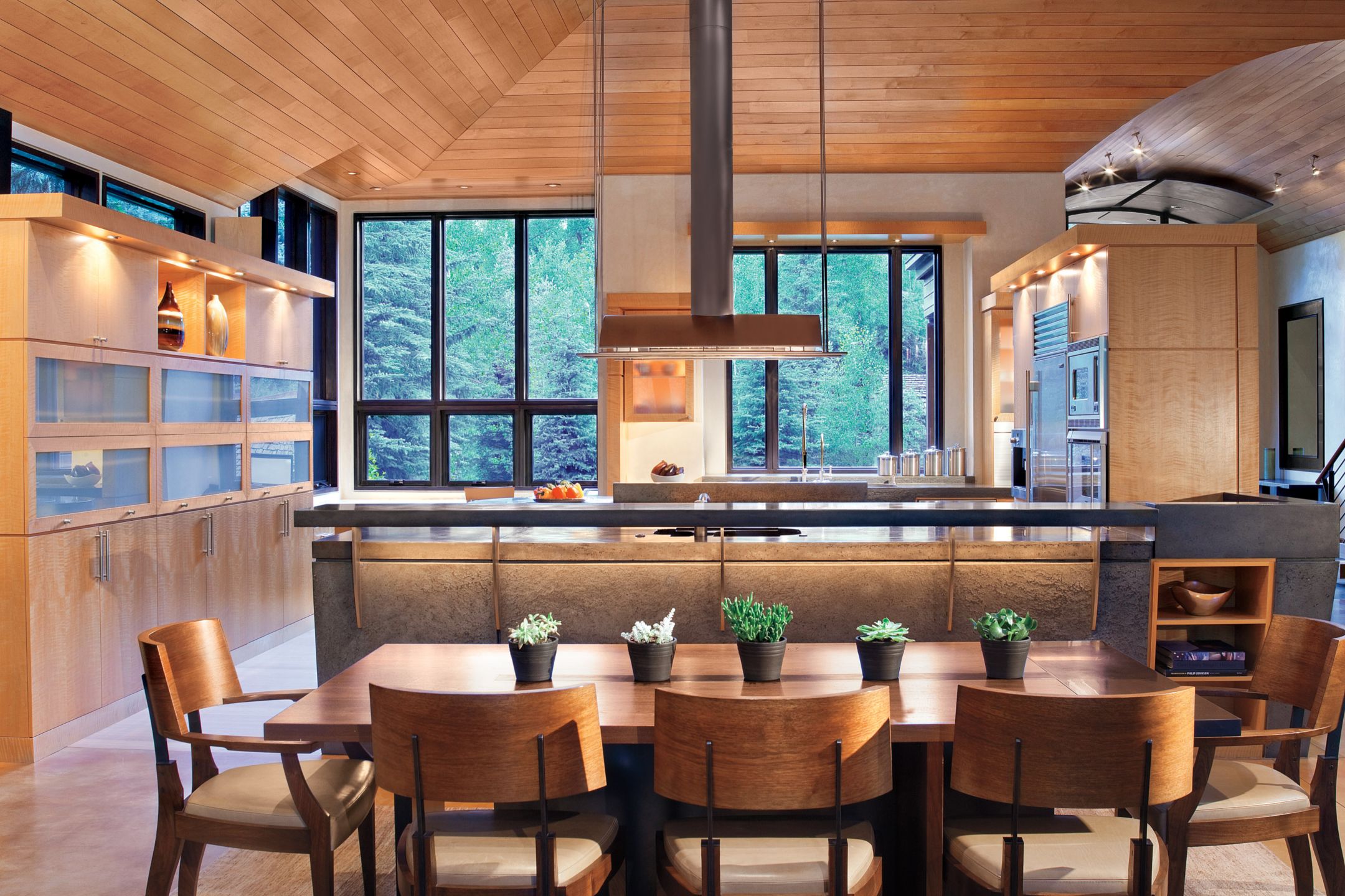 Contemporary Neutral Kitchen - Luxe Interiors + Design