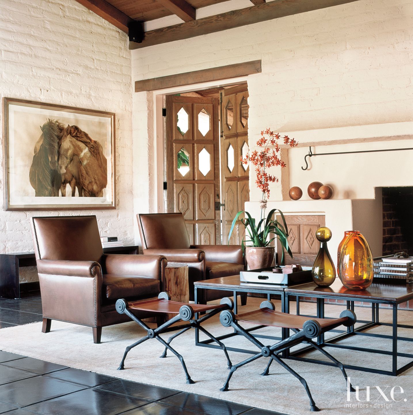 Contemporary White Living Room with Adobe Walls - Luxe Interiors + Design