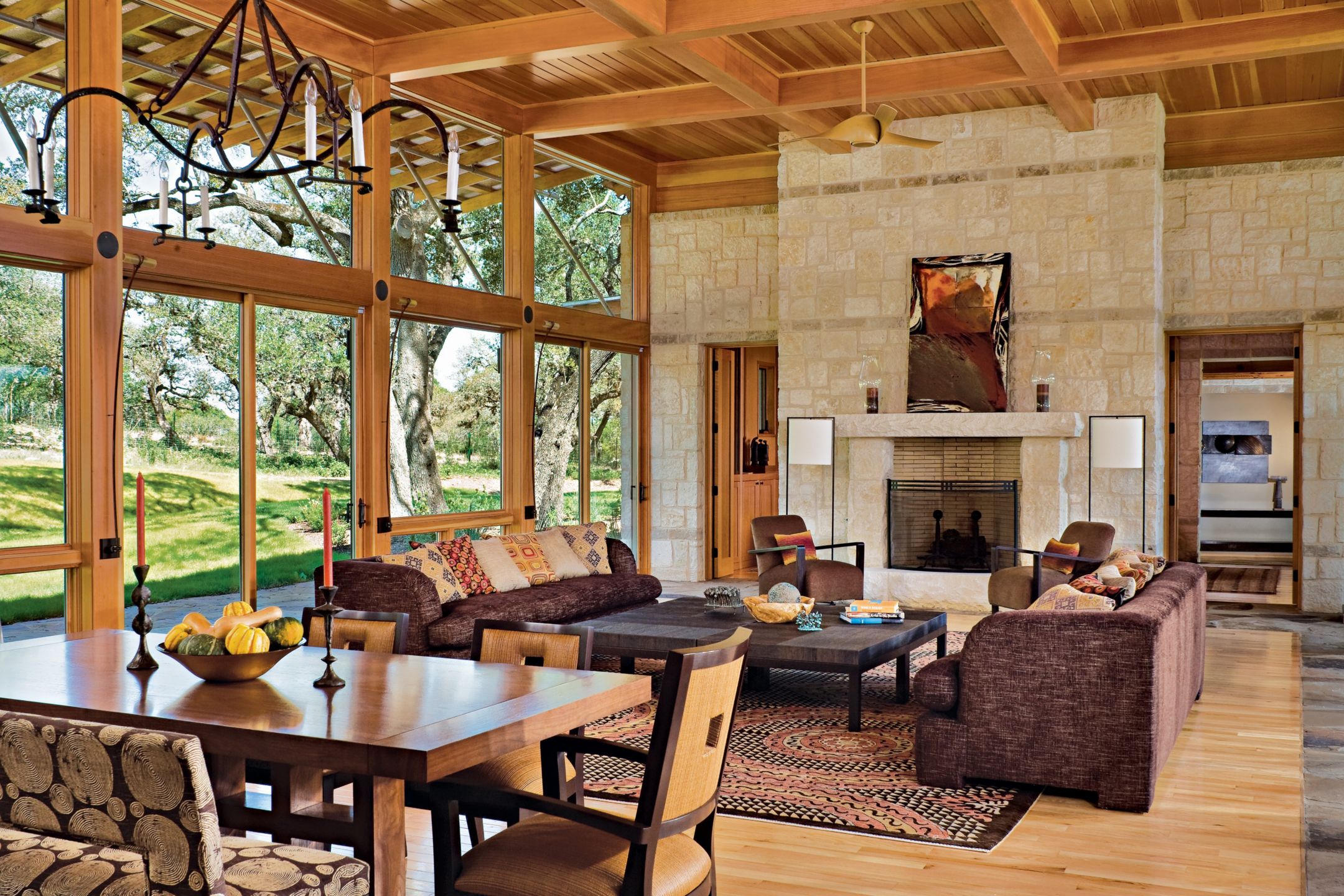 Earthy Geometric Great Room - Luxe Interiors + Design