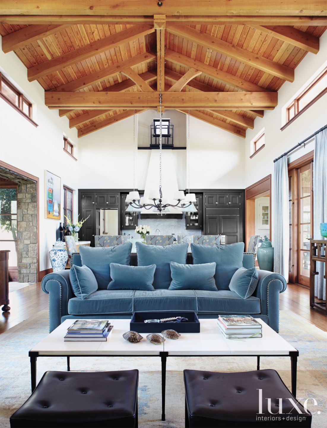 White Transitional Great Room - Luxe Interiors + Design