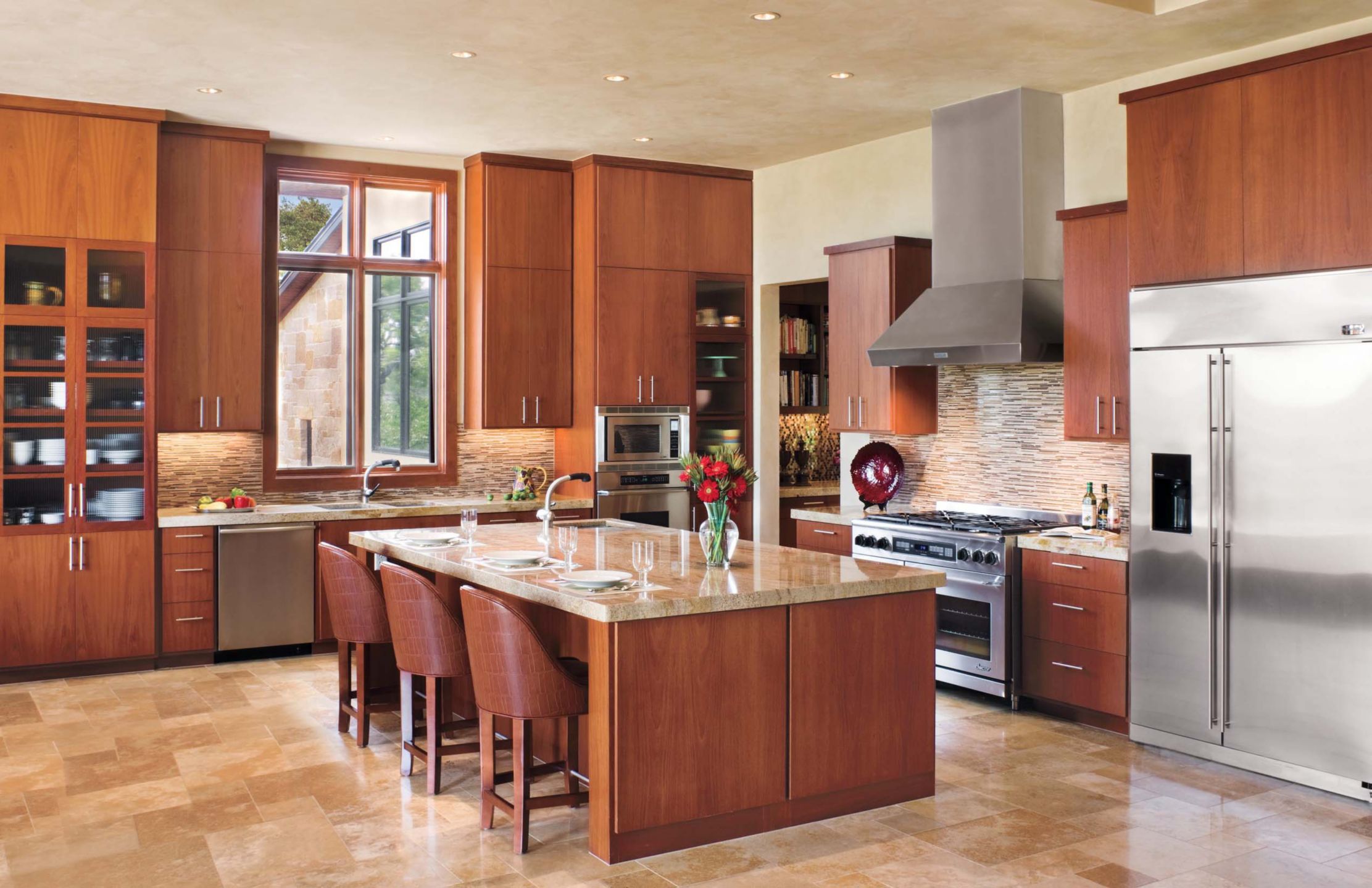 Contemporary Brown Kitchen - Luxe Interiors + Design