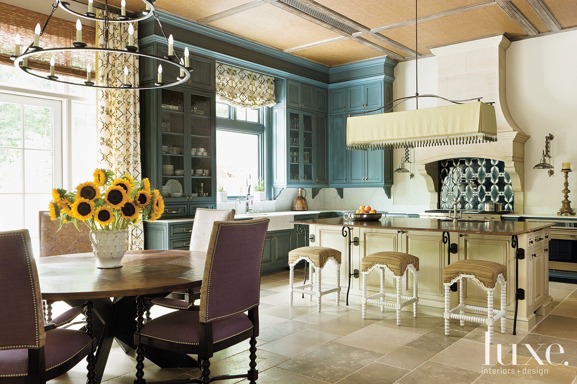 Traditional Blue and Cream Kitchen - Luxe Interiors + Design