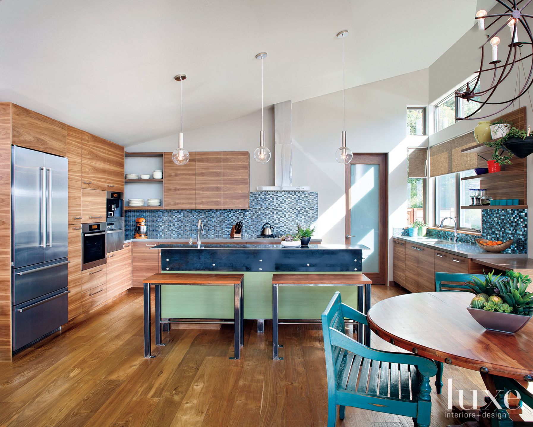 Green and blue kitchen - Luxe Interiors + Design