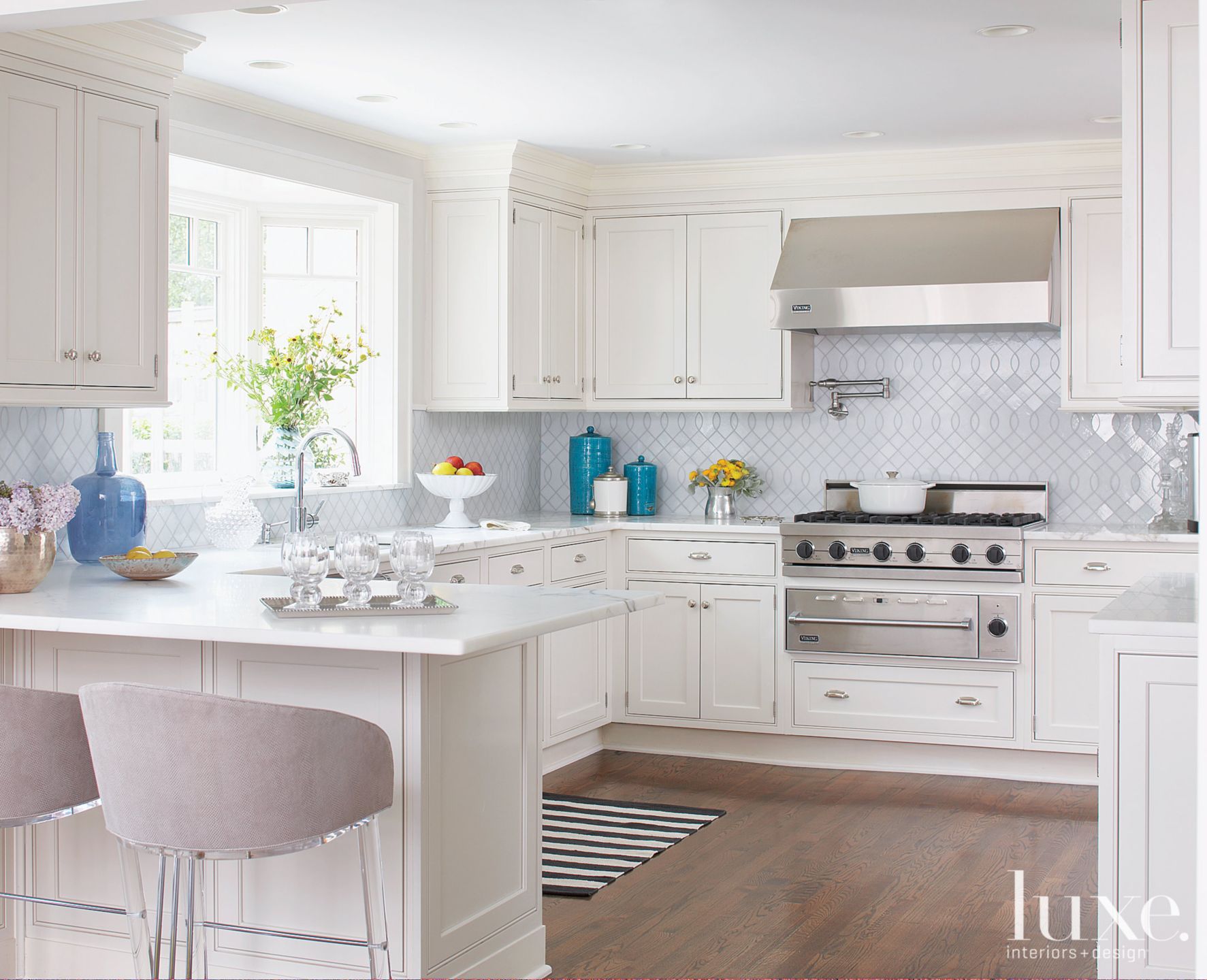 Traditional White Kitchen with Glass Tile Backsplash - Luxe Interiors ...