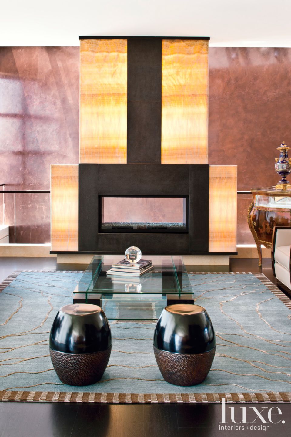 A Living Room With A Touch Of Gold - Luxe Interiors + Design