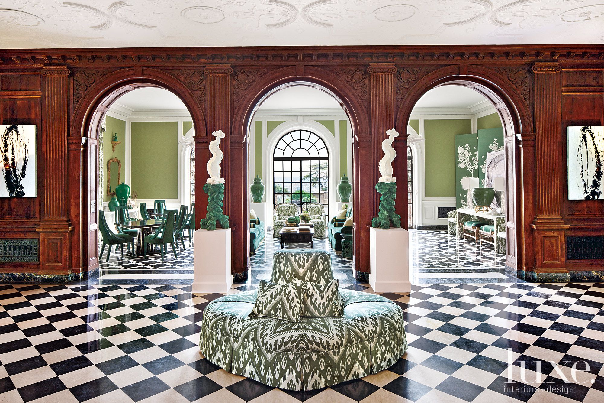 Grand Foyer - Luxe Interiors + Design
