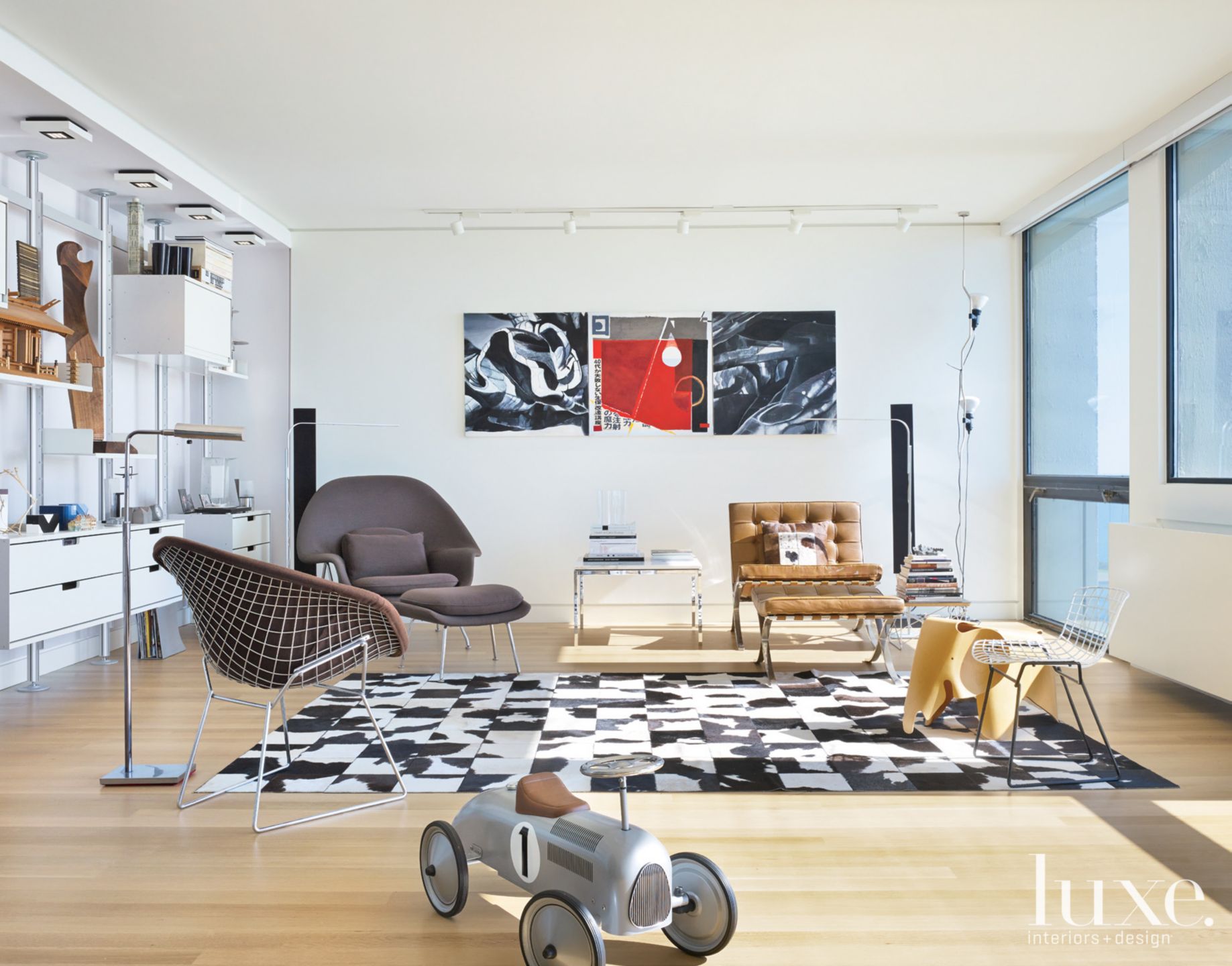 Contemporary White Living Room with Checkered Rug - Luxe Interiors + Design