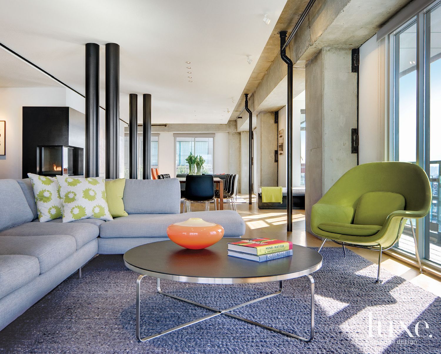 Multi-Colored Modern Living Room - Luxe Interiors + Design