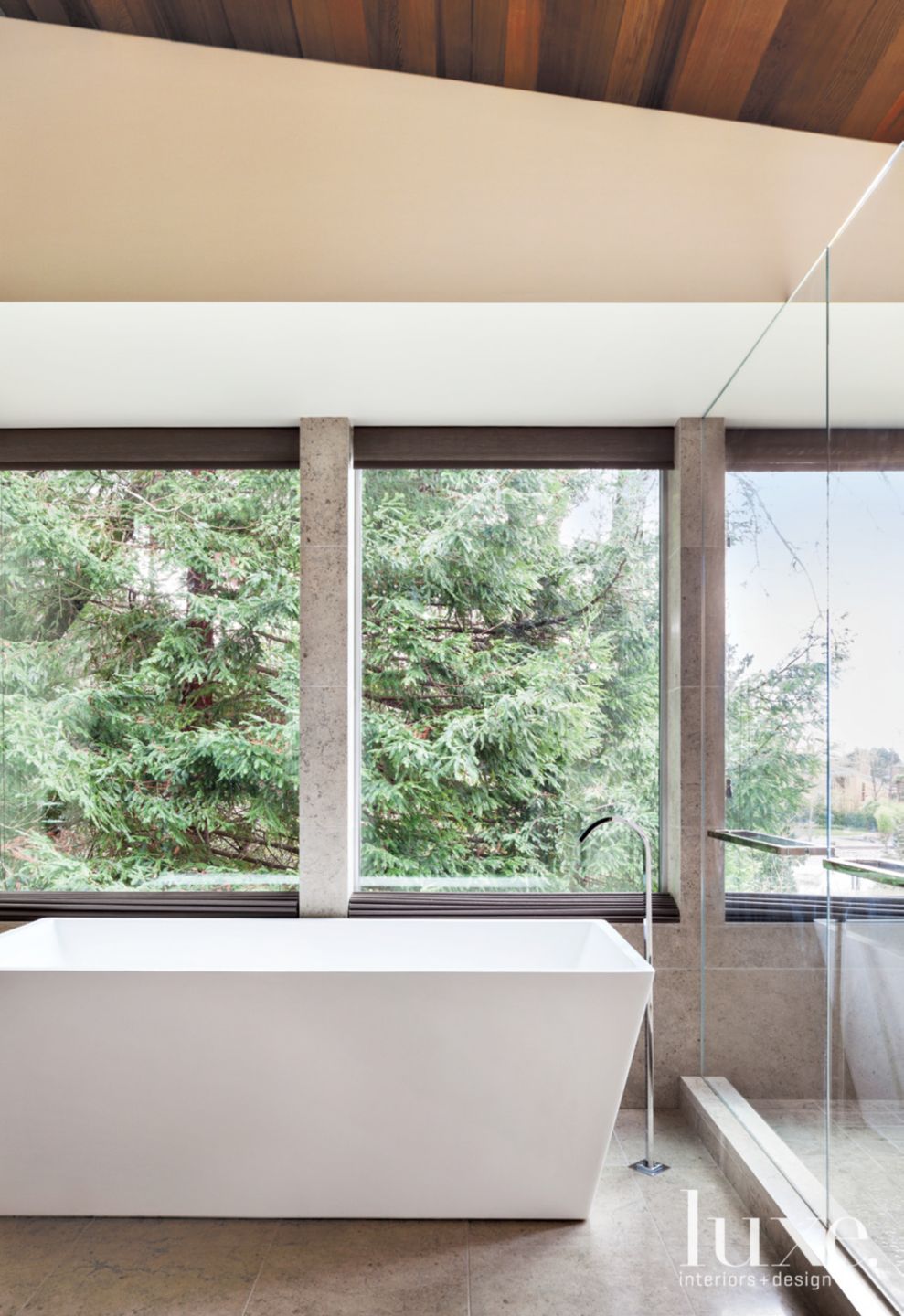 Neutral Modern Master Bathroom - Luxe Interiors + Design