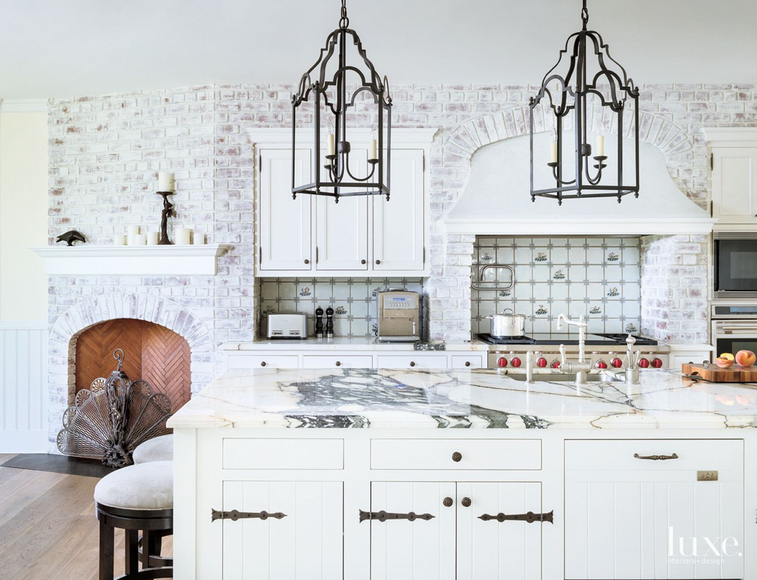 Traditional White Kitchen with Delft Tile Backsplash - Luxe Interiors ...