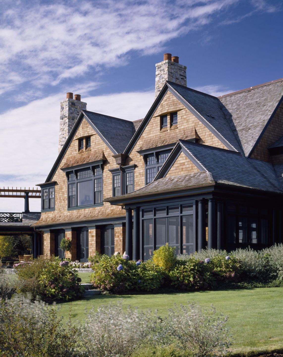 Shope Reno Wharton - Luxe Interiors + Design